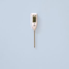 Digital Thermometer - Film Developing - Parallax Photographic